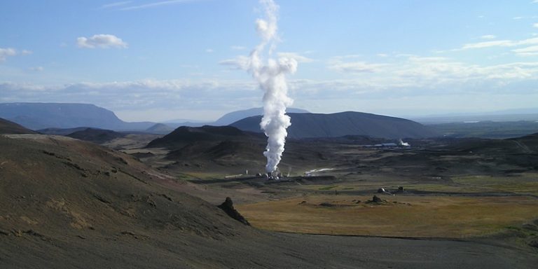 Geothermal Energy Pros and Cons | Greentumble